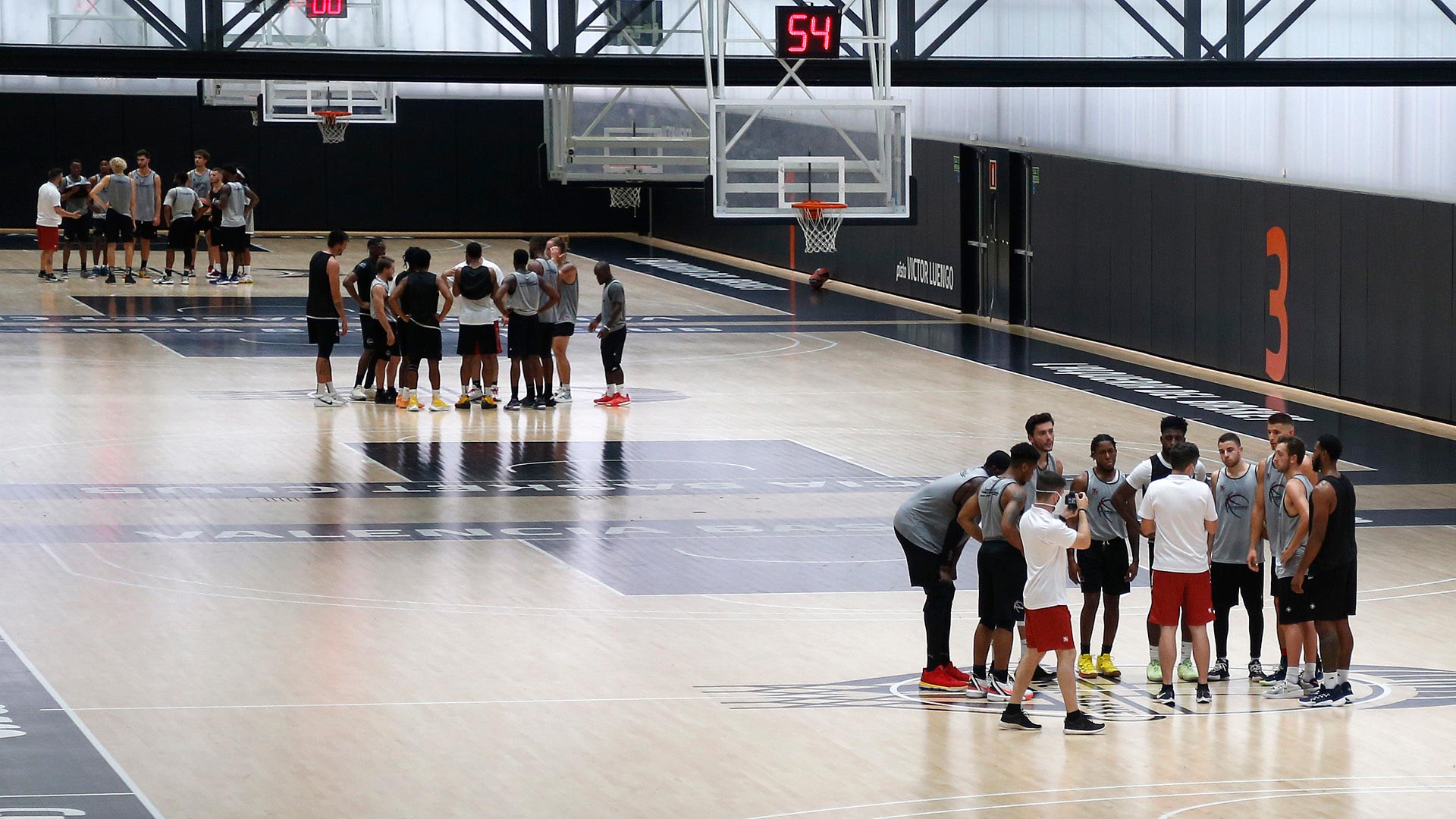 Importance of a Healthy Player Coach Relationship in Basketball ...